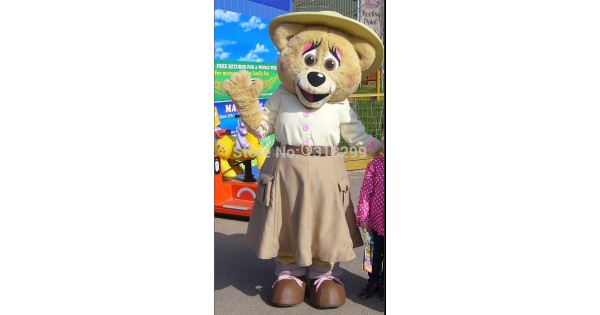 Bessie Bear Crealy Park in Devon Mascot Costume